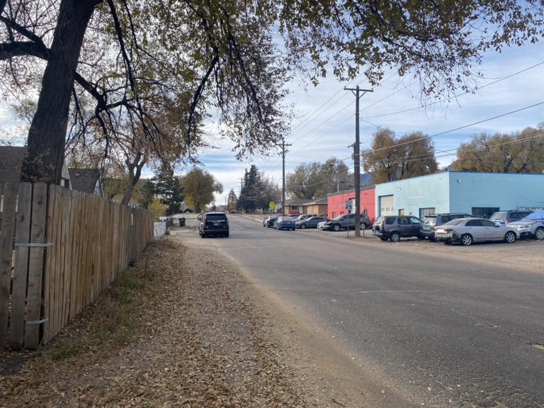 UPDATE: Barricaded suspect taken into custody