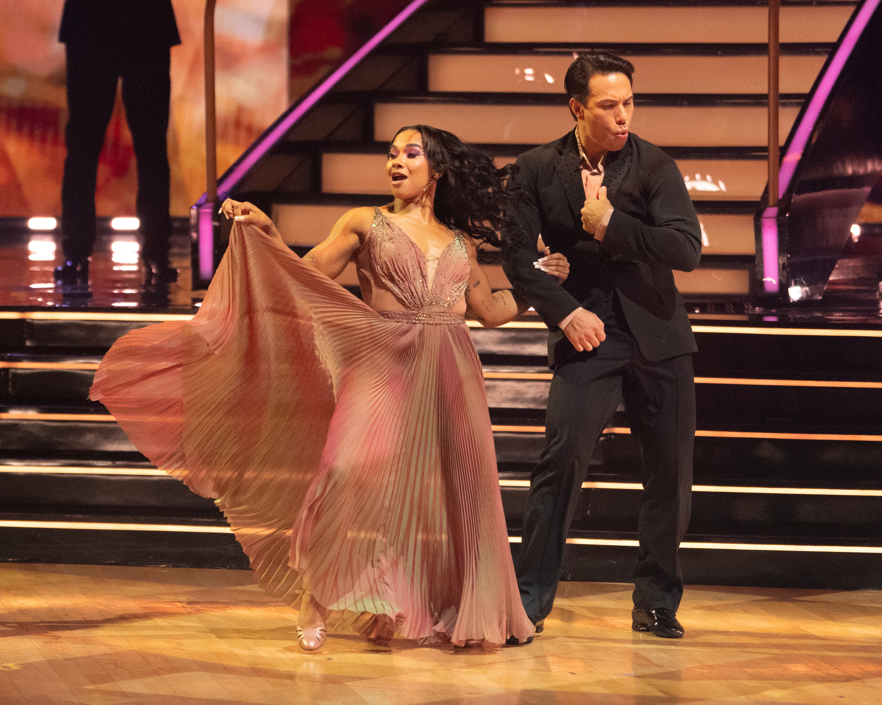 Apolo Anton Ohno Just Returned To "Dancing With The Stars," And Twitter ...