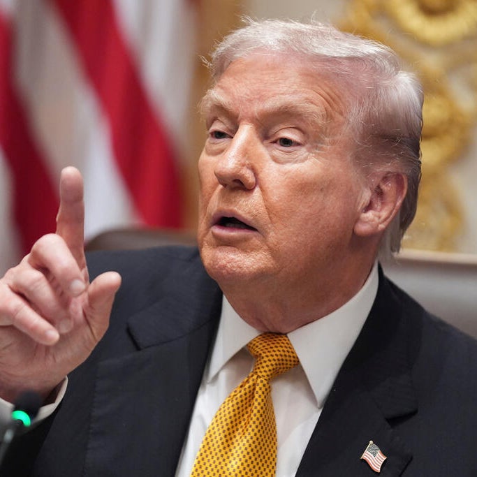 These Wall Street titans are expected at Trump's White House dinner tonight