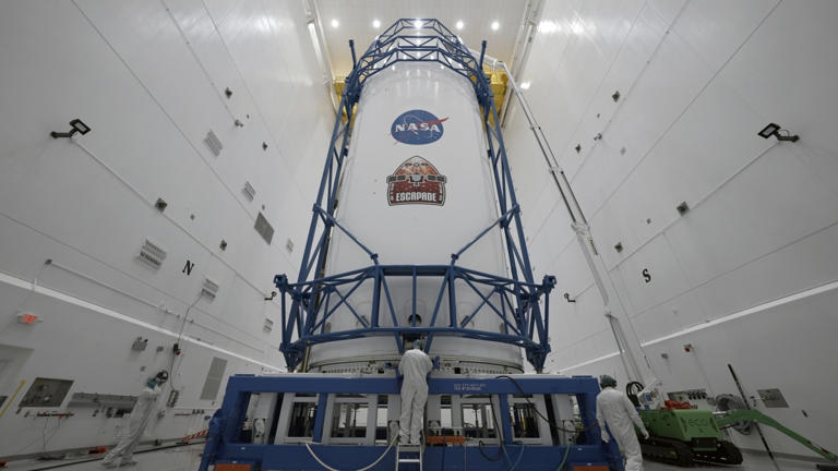 Bezos's Blue Origin to launch Escapade Mars mission tonight, attempt ...