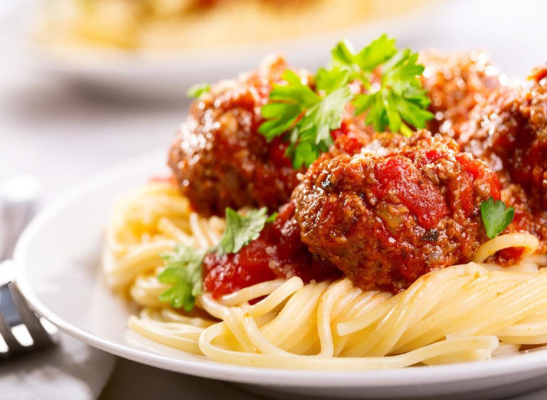 7 "Italian" Dishes at Restaurants No One Eats in Italy