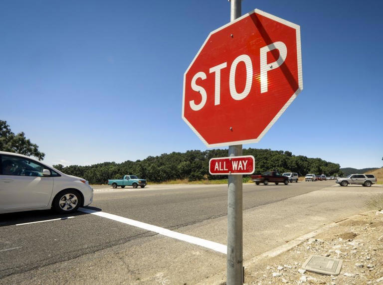 Can I ‘California roll' through a stop sign if no one is around? What ...