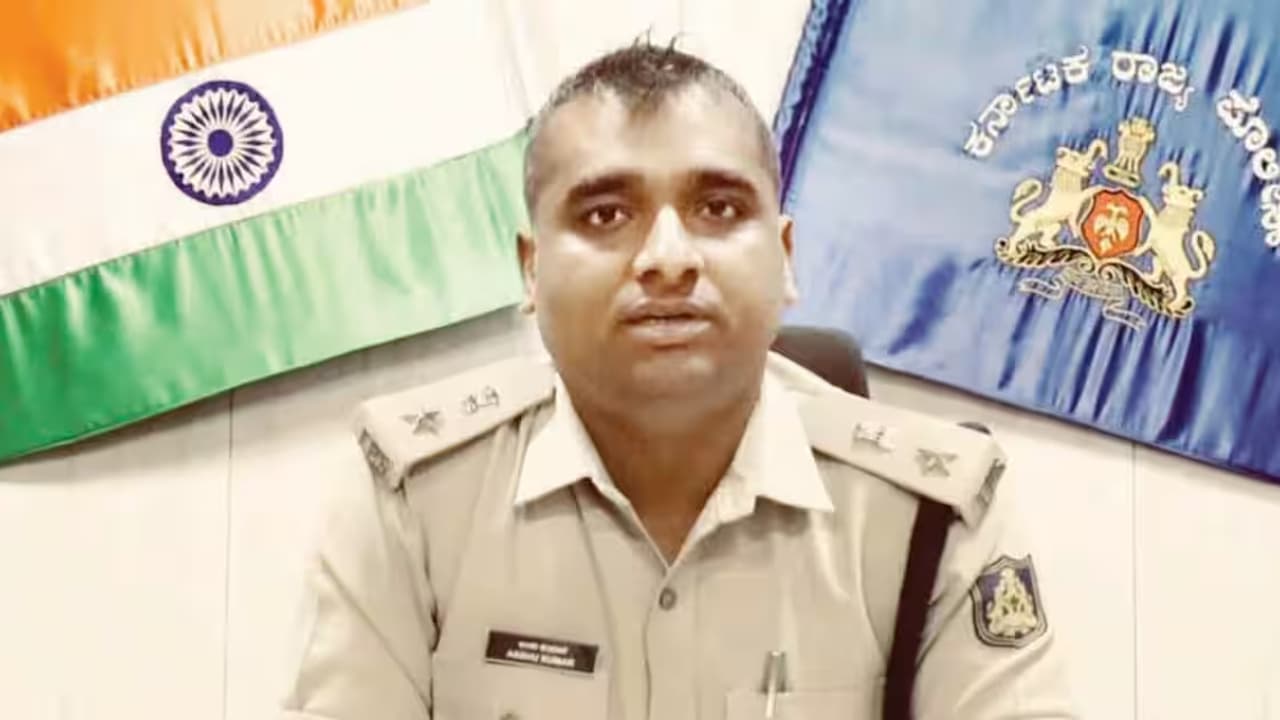 IPS Officer Anshu Kumar Takes Charge as Chief of Parappana Agrahara ...