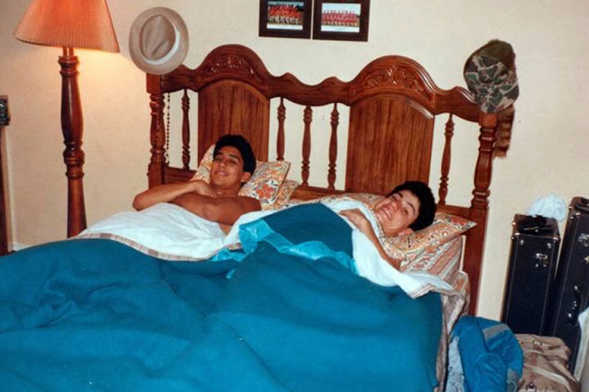 Jimmy Kimmel breaks down in tears honoring late best friend and ...