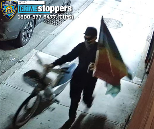 Vandal wanted for scrawling anti-Christian graffiti at Queens churches ...