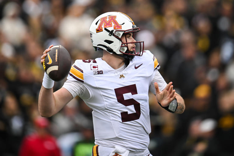 Five Minnesota Golden Gophers who Ducks fans should know before Week 12