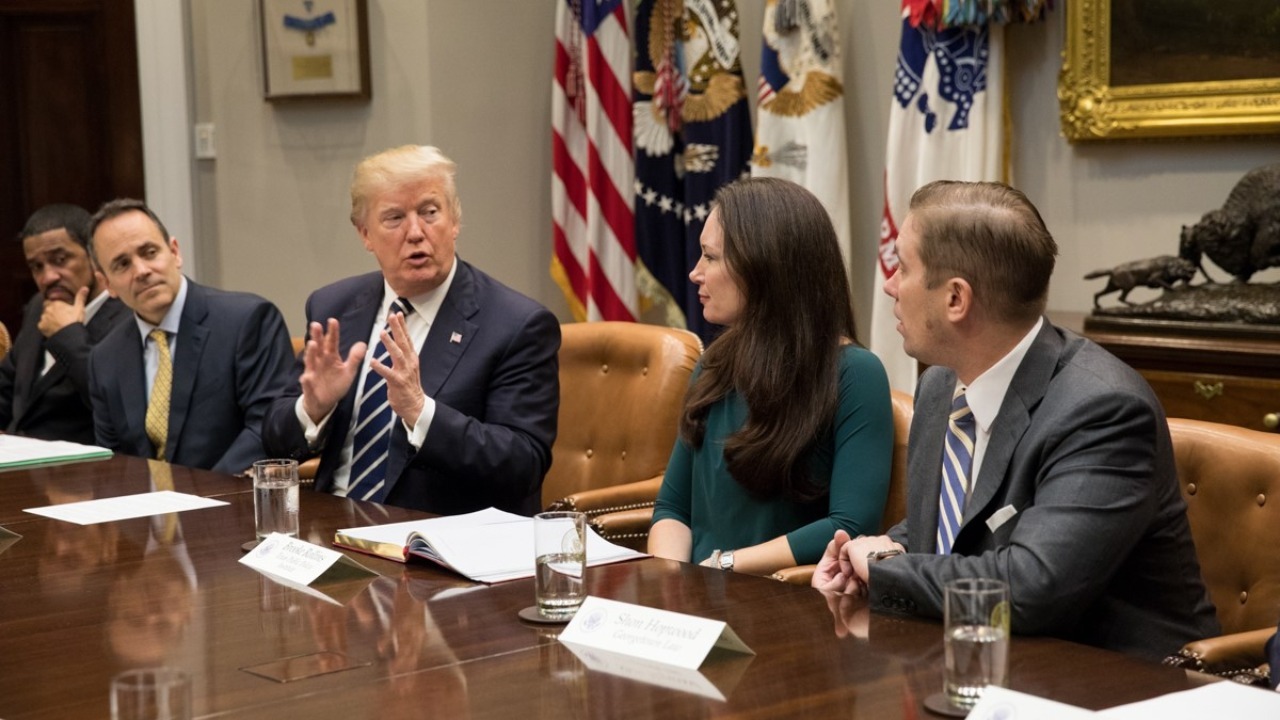 Trump stimulus plan aims to push the stock market higher