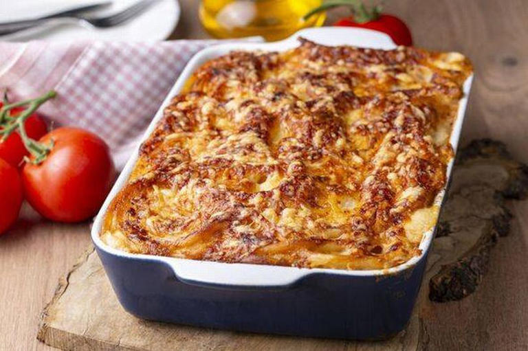Mary Berry's 'simple' bolognese pasta bake recipe takes less than 30 ...