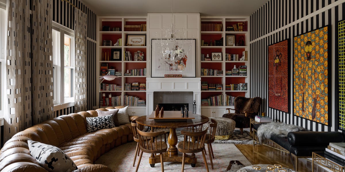 On an Island Off the Washington Coast, a '90s Farmhouse Gets a Bold ...