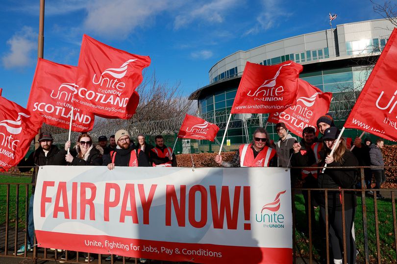 Hundreds of Edinburgh Leonardo factory staff walk out in ongoing pay ...