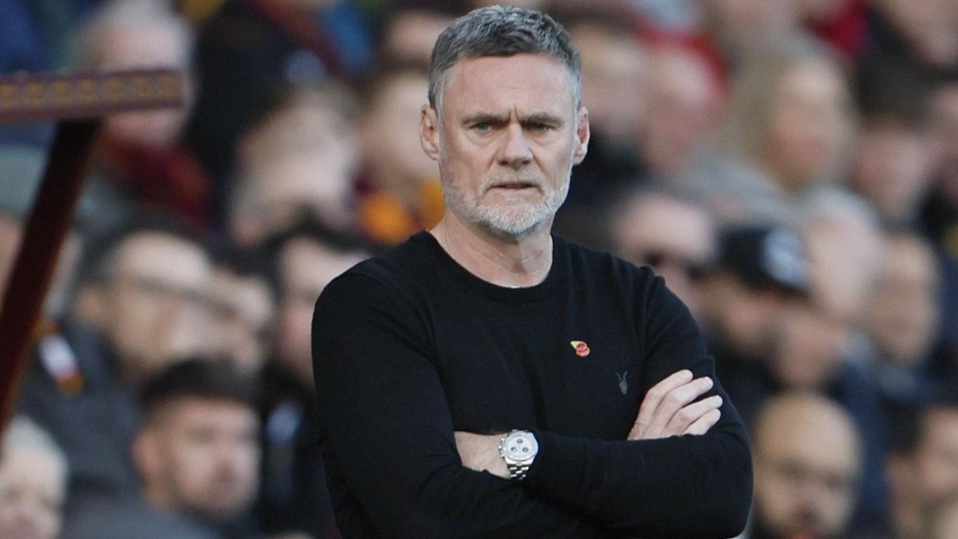 Bradford boss Alexander 'perplexed' by drop off