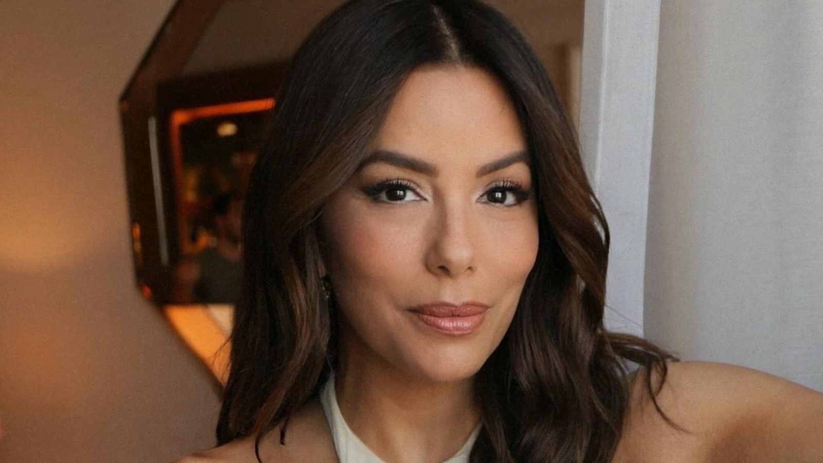 Actrice Eva Longoria (50) laat op Instagram zien dat leeftijd écht ...