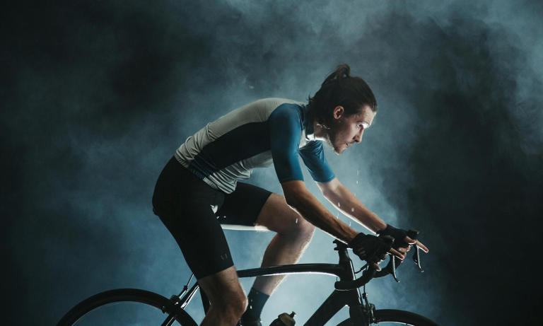 Can heavy lifting make you a better cyclist? Study weighs in