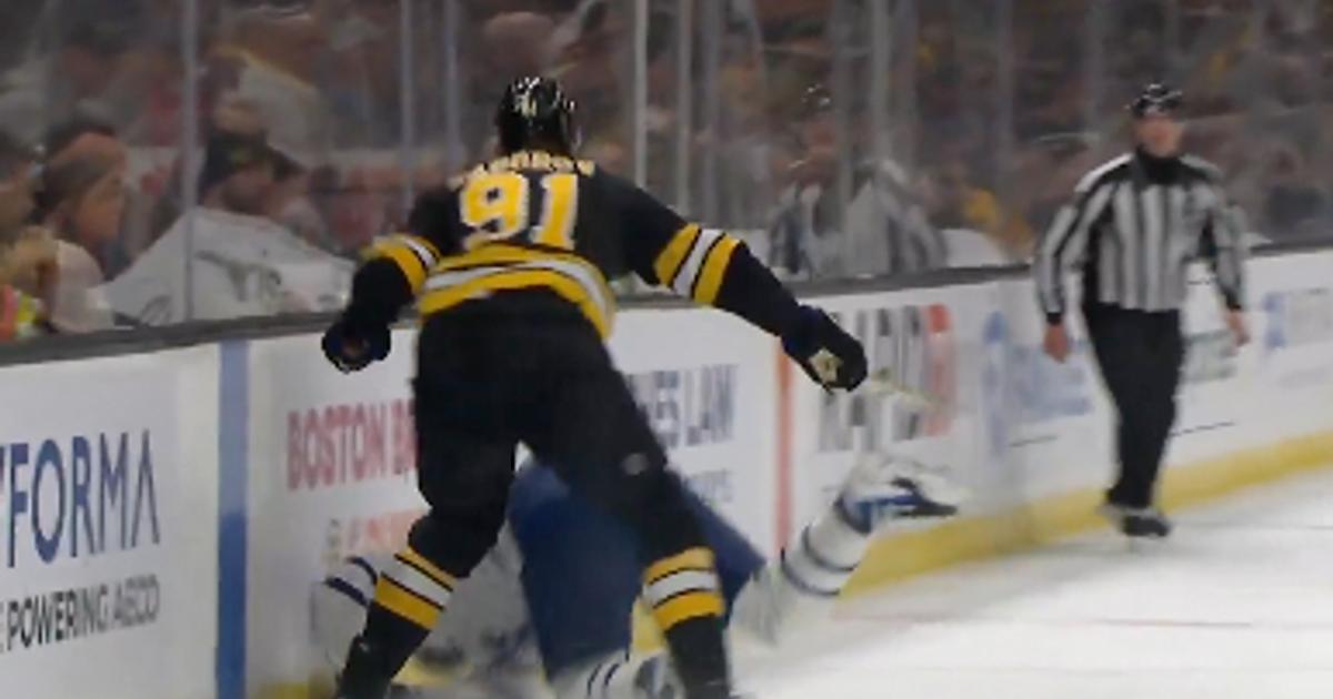 Nikita Zadorov takes out Auston Matthews with hit from behind