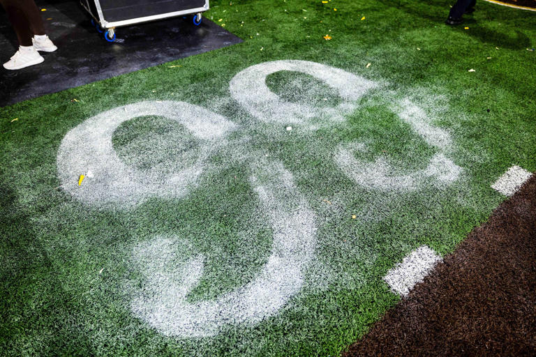 Marshawn Kneeland honored by WMU in emotional pregame tribute: ‘We ...