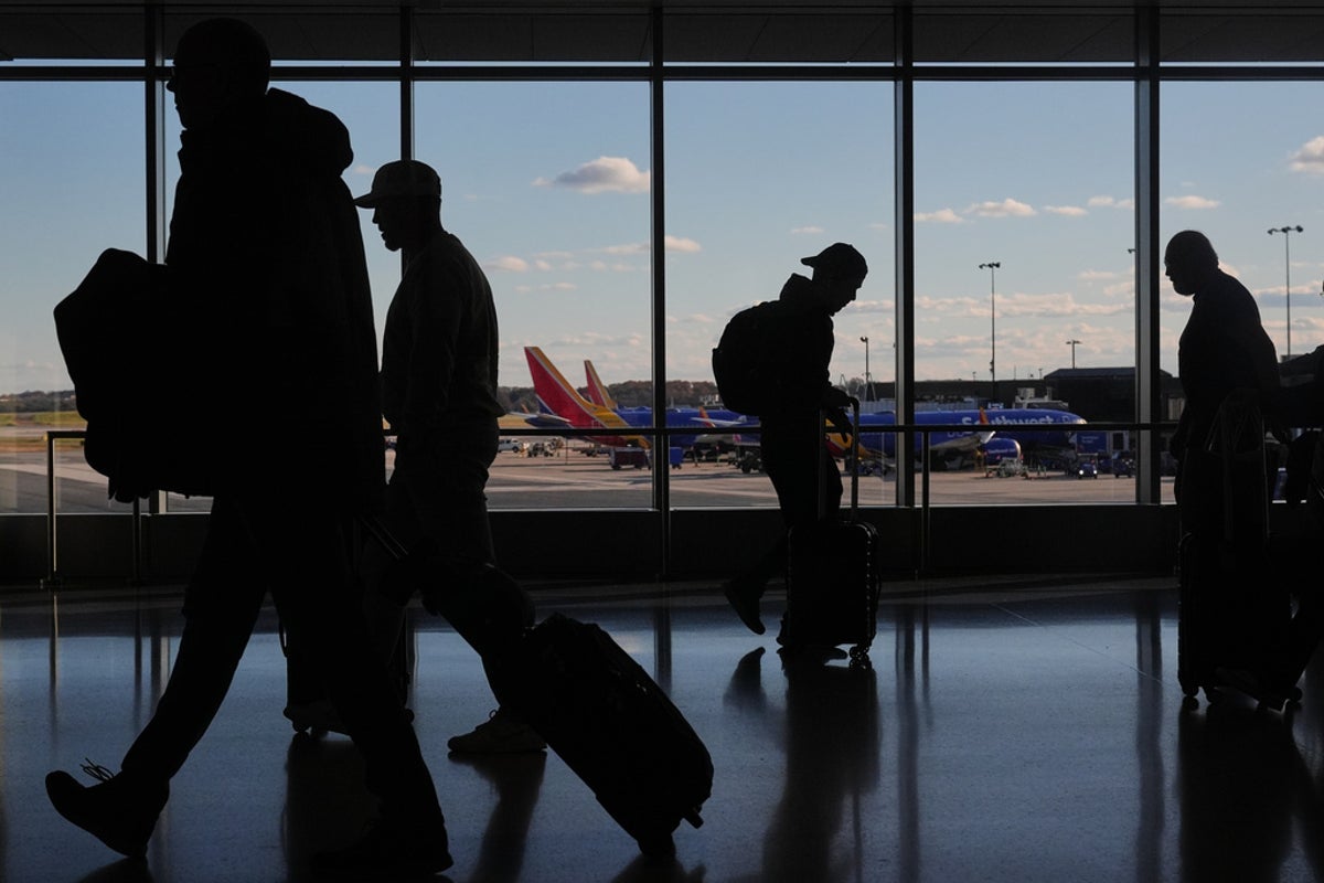 Flight disruptions ease as shutdown ends but remain unresolved