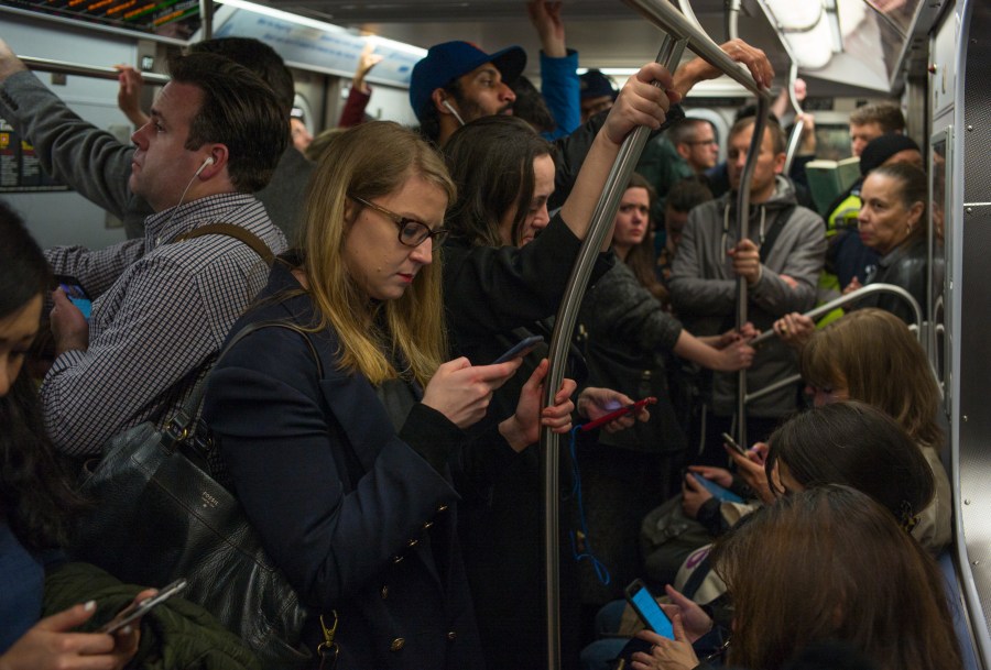 More underground cell service coming to MTA subway tunnels in NYC