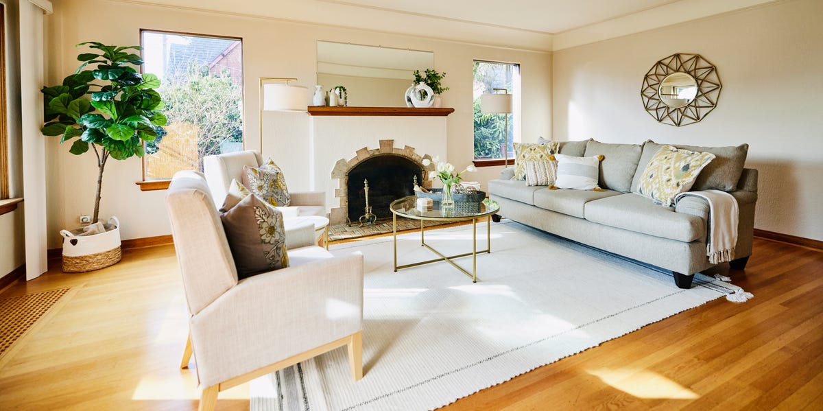7 Things You Should NEVER Do if You’re Trying to Sell Your House ...