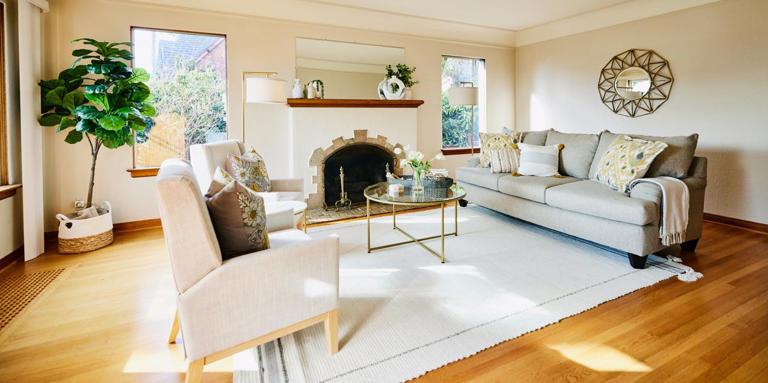7 Things You Should NEVER Do if You’re Trying to Sell Your House ...