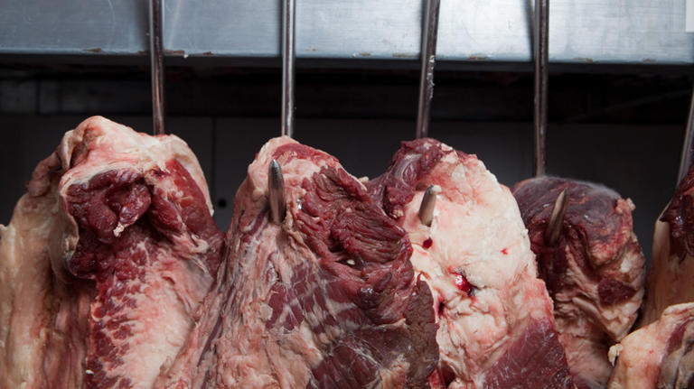 Here's The Best Way To Get Cheap Beef In Bulk