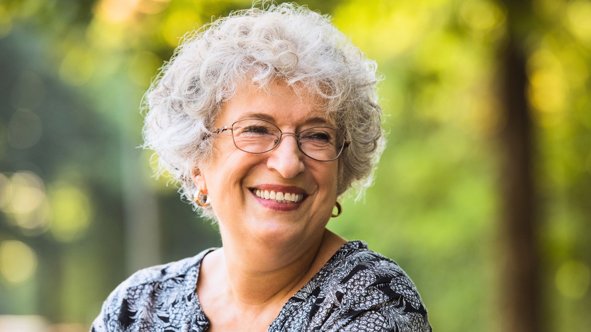 If You're Over 70 And Can Still Do These 7 Everyday Tasks, Experts Say ...