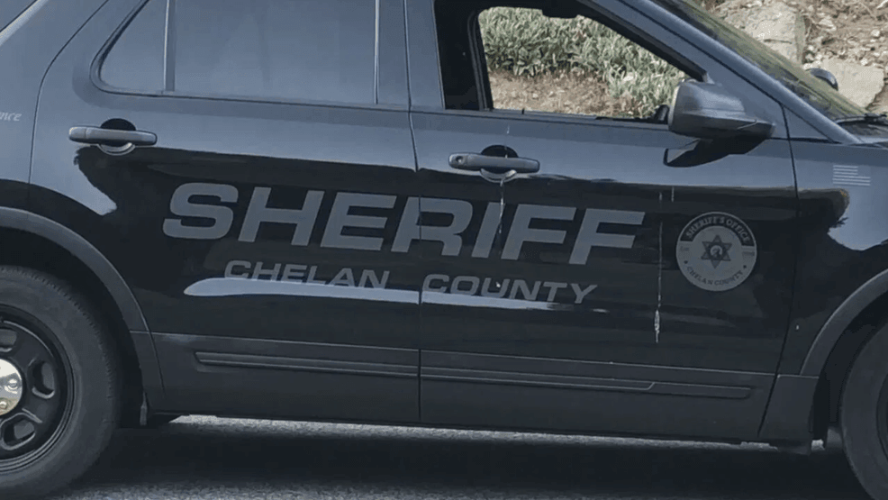 Chelan standoff ends after pepper balls used on screaming man with 2 ...