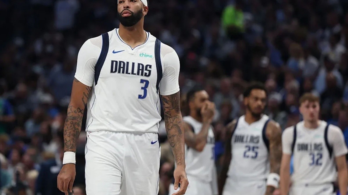 NBA: Warriors are considering a deal with Anthony Davis