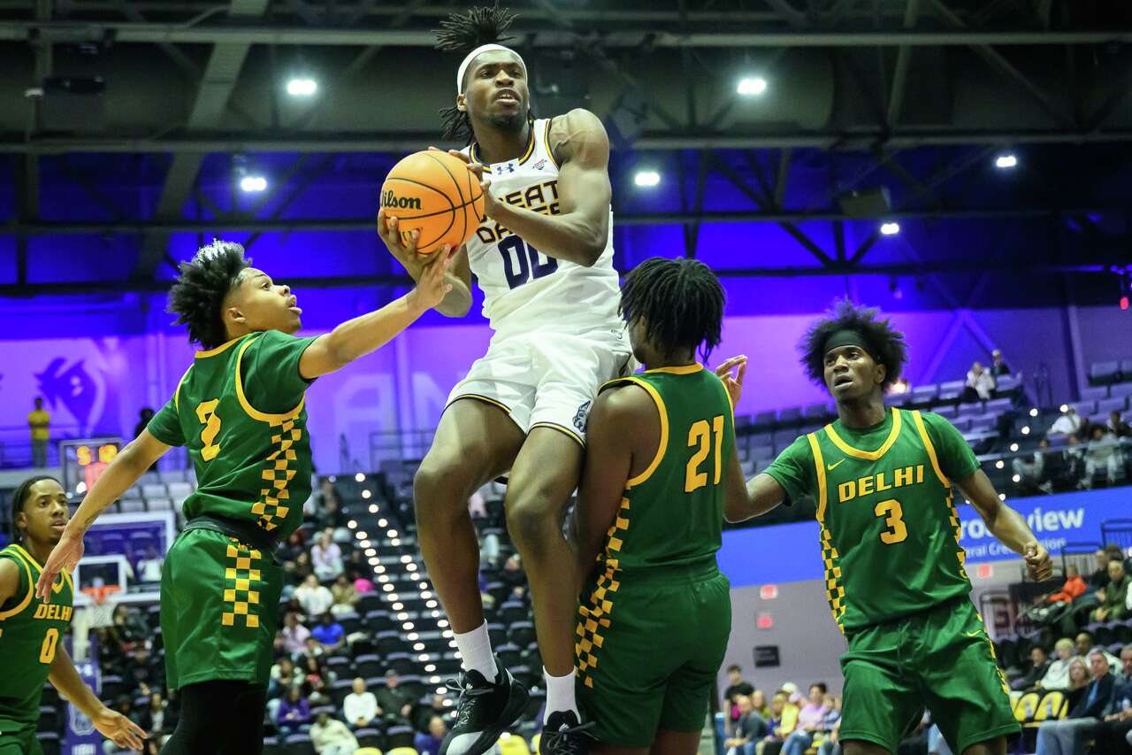 High-flying, record-setting rout boosts 'confidence' for UAlbany basketball