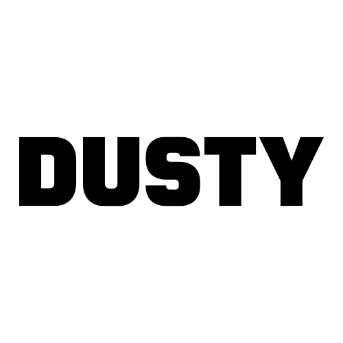 Selena Gomez stuns fans with fiery red hair