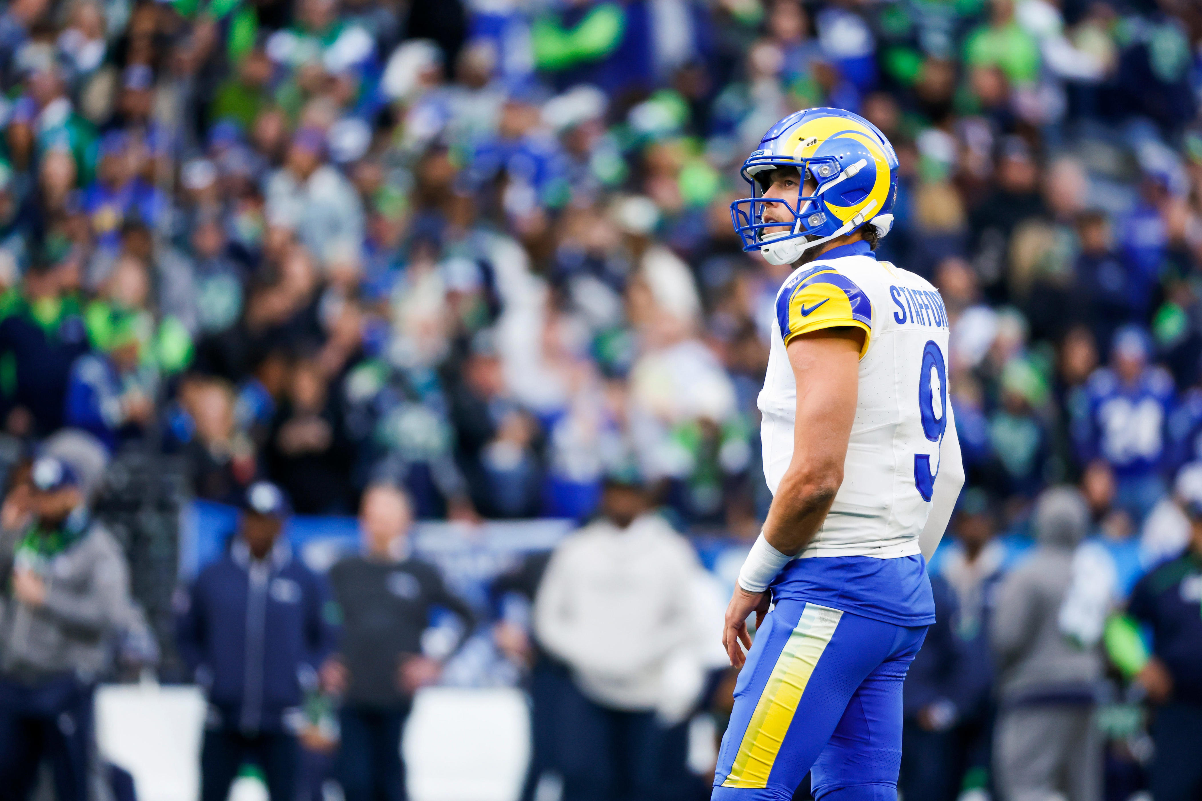 9 stats and facts to know for marquee Rams-Seahawks matchup in Week 11
