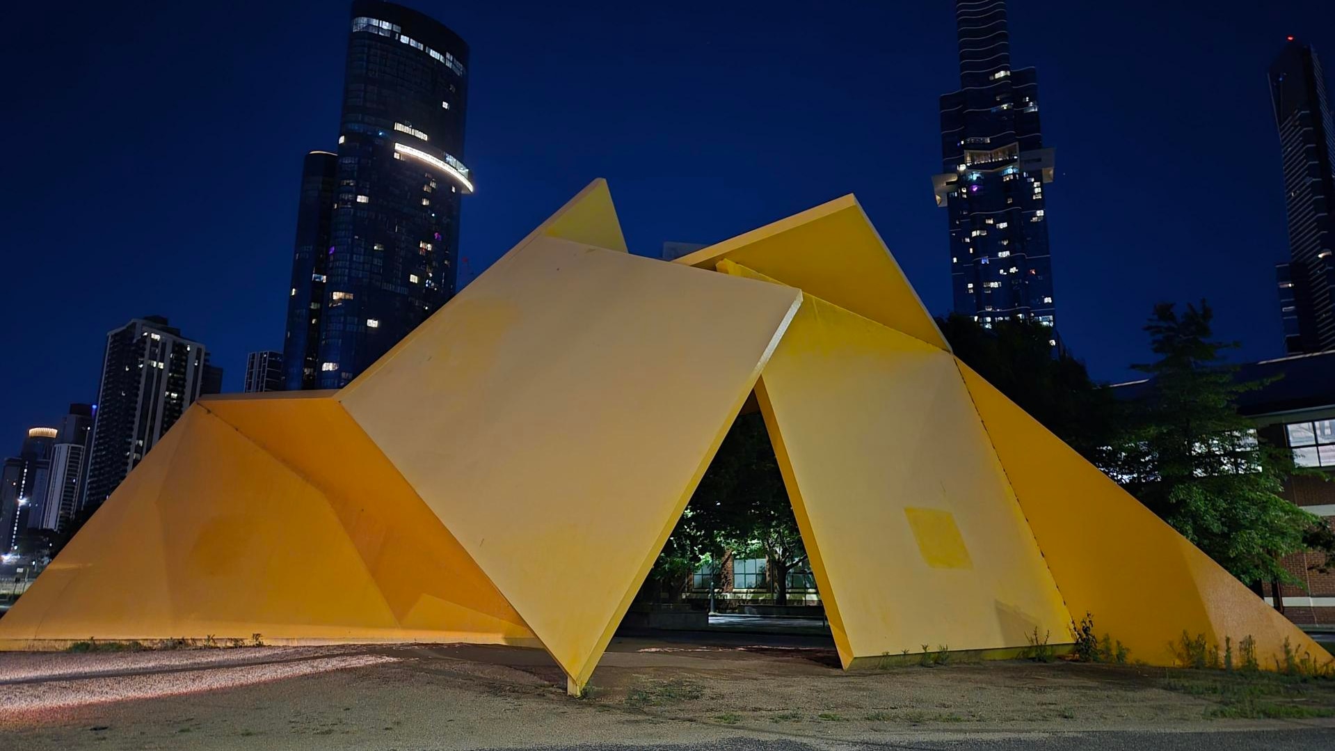 PR campaign to relocate Melbourne sculpture to Mildura 'profoundly ...