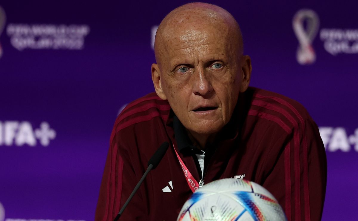 FIFA referees chief Pierluigi Collina reportedly considering game ...
