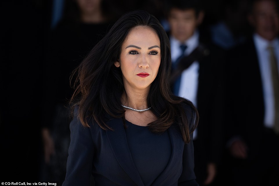 Report: White House hosts emergency meeting after Epstein emails released