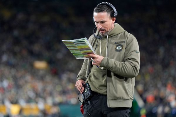 LaFleur not giving up Packers playcalling, will push to do better