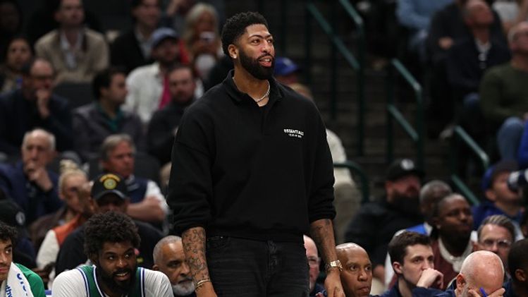 Dallas Mavericks injury report: BIG updates on Anthony Davis, Cooper ...