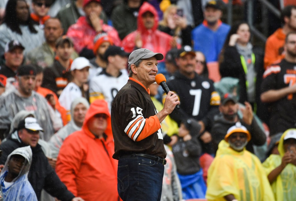 Bernie Kosar hospitalized with liver issues after transplant gets canceled