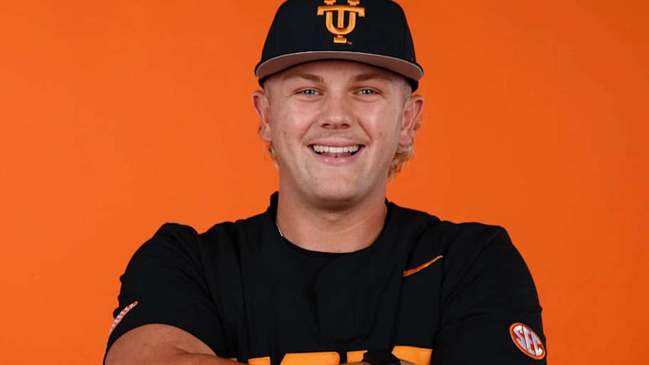 Cody Boshell Signs With Tennessee Baseball