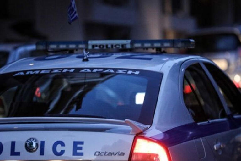 Υπόθεση θρίλερ στη Νέα Ιωνία: Έφοδος με όπλα και απαγωγή 23χρονου μέσα ...