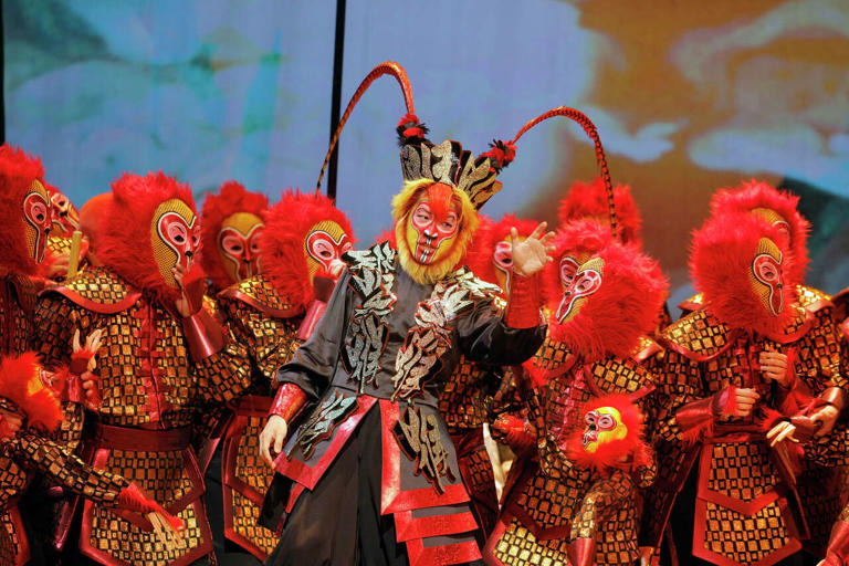 S.F. Opera's ‘The Monkey King' brings Chinese myth and modern artistry ...