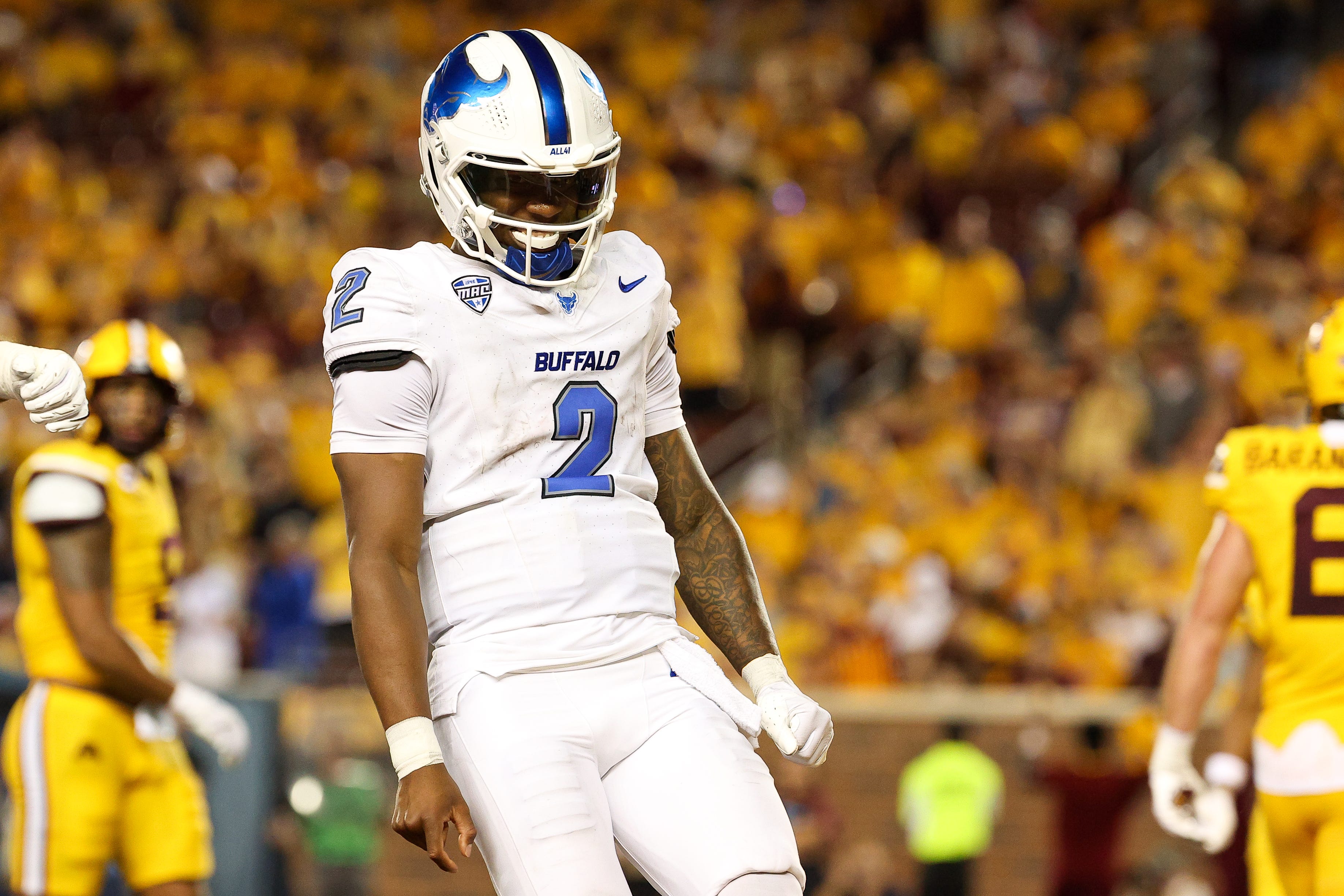 Central Michigan vs. Buffalo: Week 12 College Football Betting Odds ...