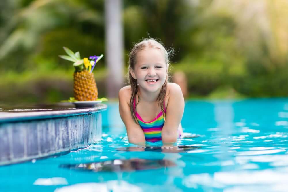 8 Hawaii Family Resorts with the Best Kids Clubs (2026)