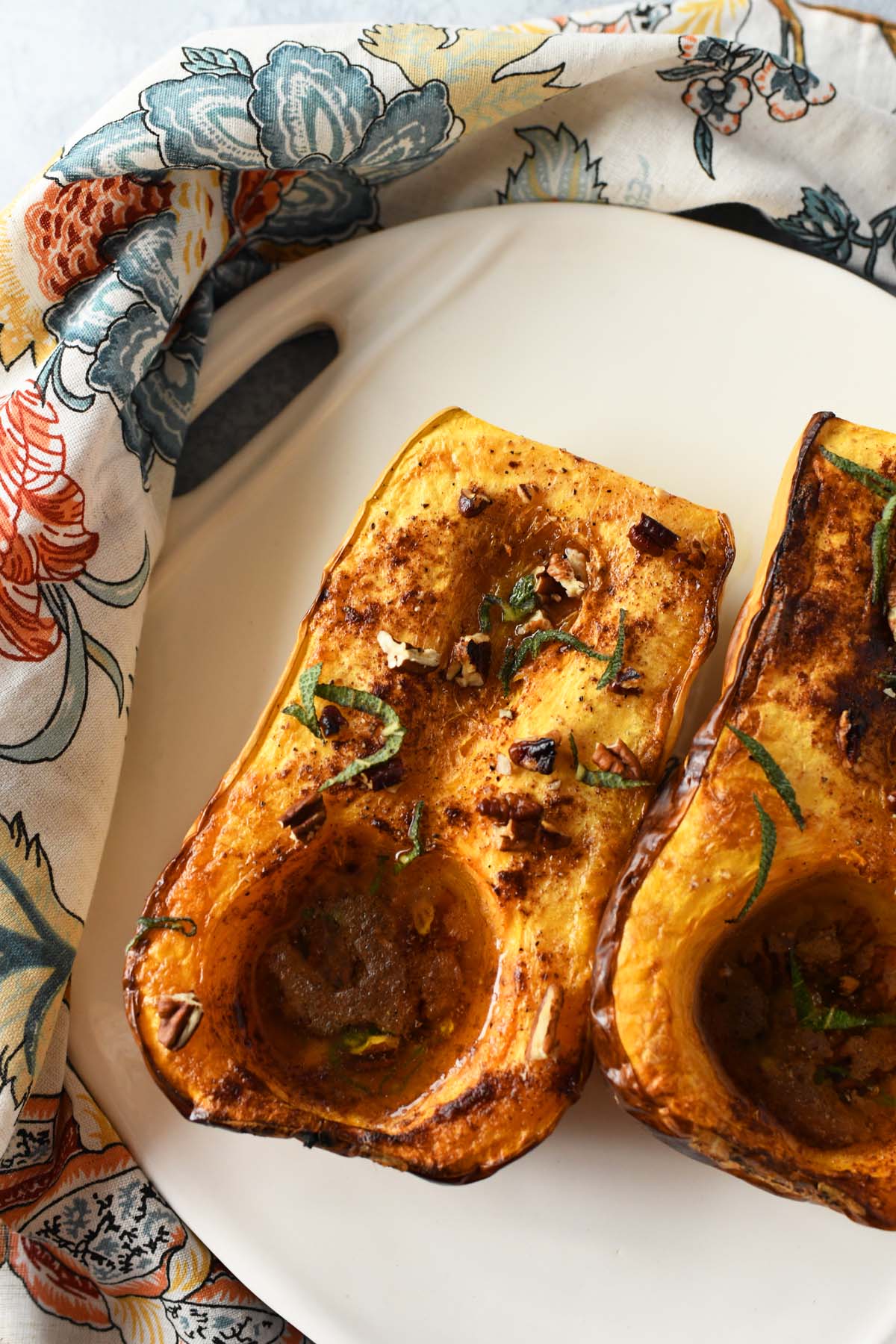 Cinnamon-Pecan Candied Butternut Squash