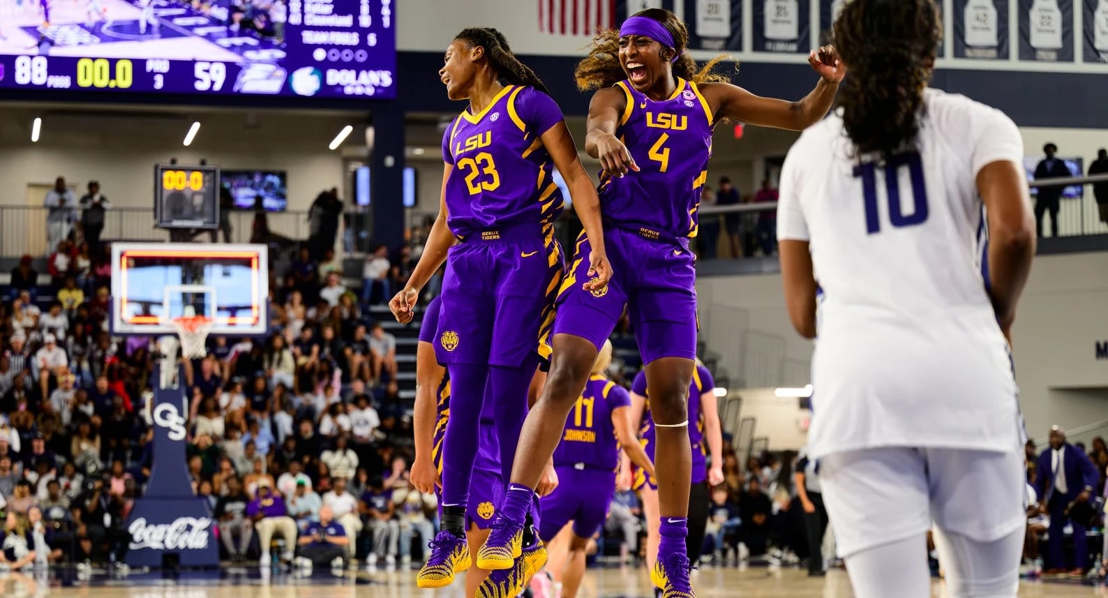 LSU women’s basketball returns to PMAC, hosts Charlotte on Wednesday