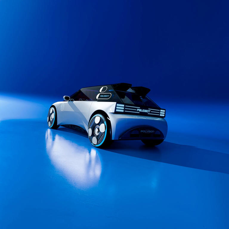 Peugeot Reinvents the Steering Wheel with Futuristic Polygon Concept