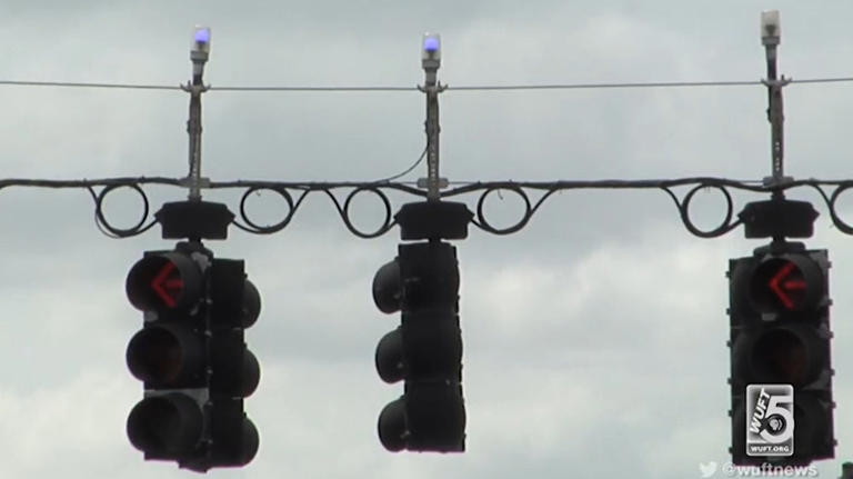 What Tourists Should Know About Florida's Blue Traffic Lights Before ...
