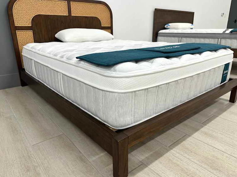 We Tested 3 of the Most Popular Leesa Mattresses - Here Are Our Honest ...
