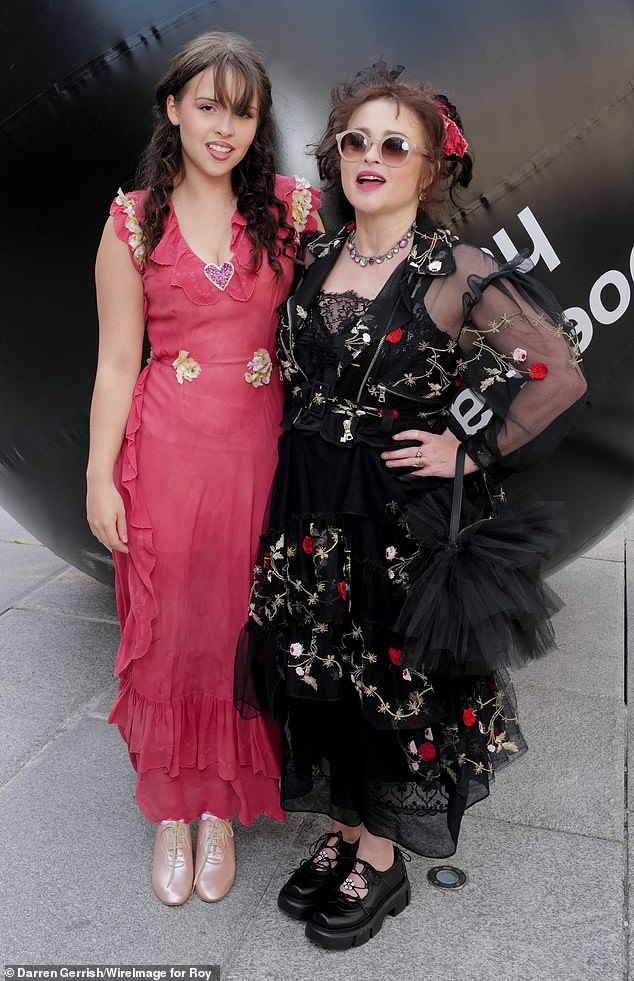 Helena Bonham Carter and Tim Burton's nepo baby daughter Nell, 17 ...