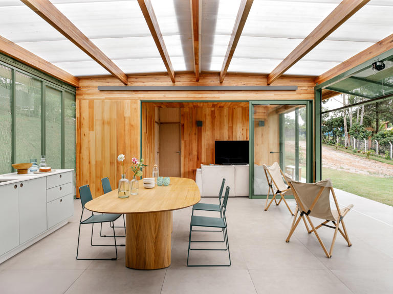 Nitsche Arquitetos focuses on "broad adaptability" for modular house in ...