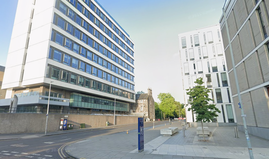 Edinburgh crime: Female robber threatened woman at knifepoint before ...