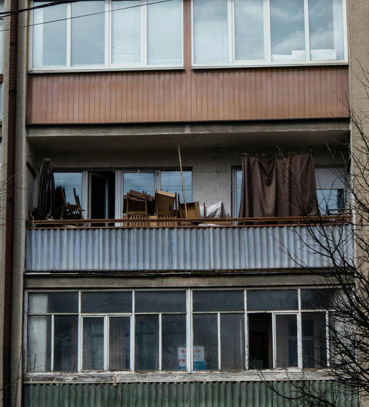 15 Times Romance Had Big Plans, but Real Life Wrote a Funnier Script